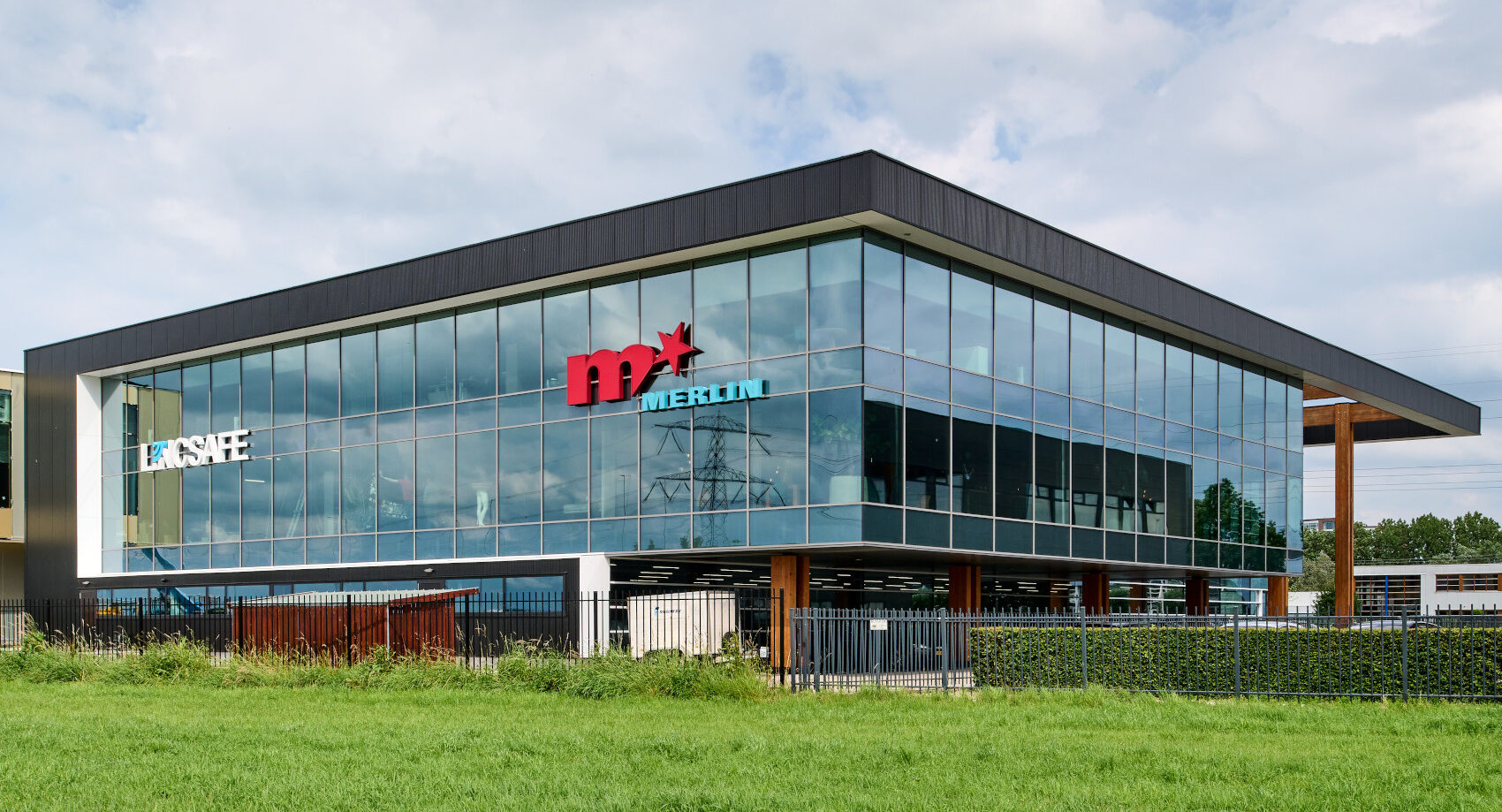 Commercial property Merlin / Lincsafe, Breukelen – pelecon