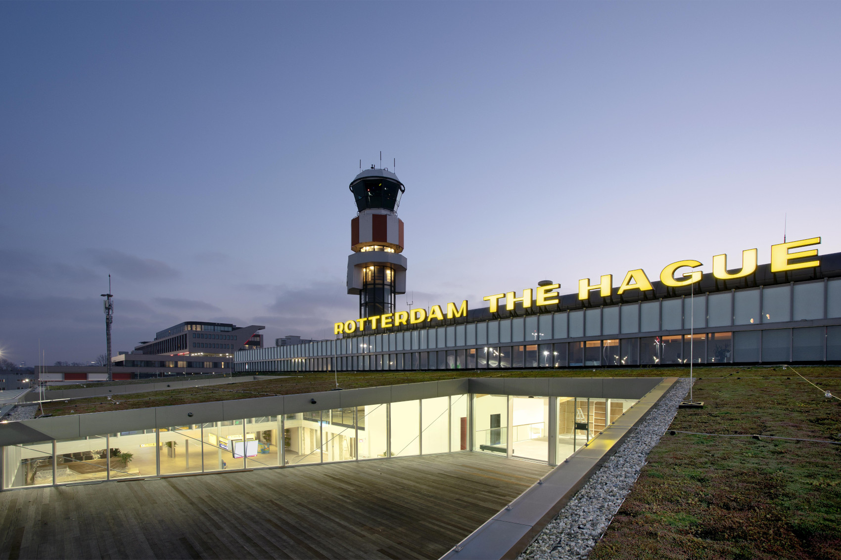 Nieuwe vertrekhal RTHA – pelecon