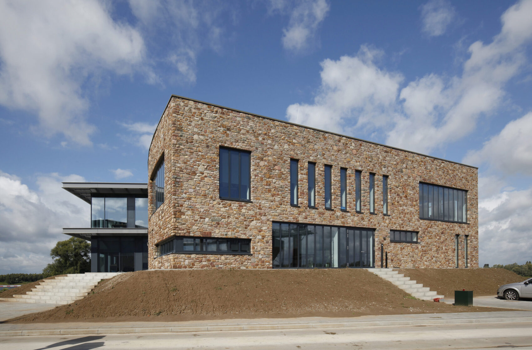 Nieuwbouw kantoor en opslaghal De Beijer, Dodewaard – pelecon